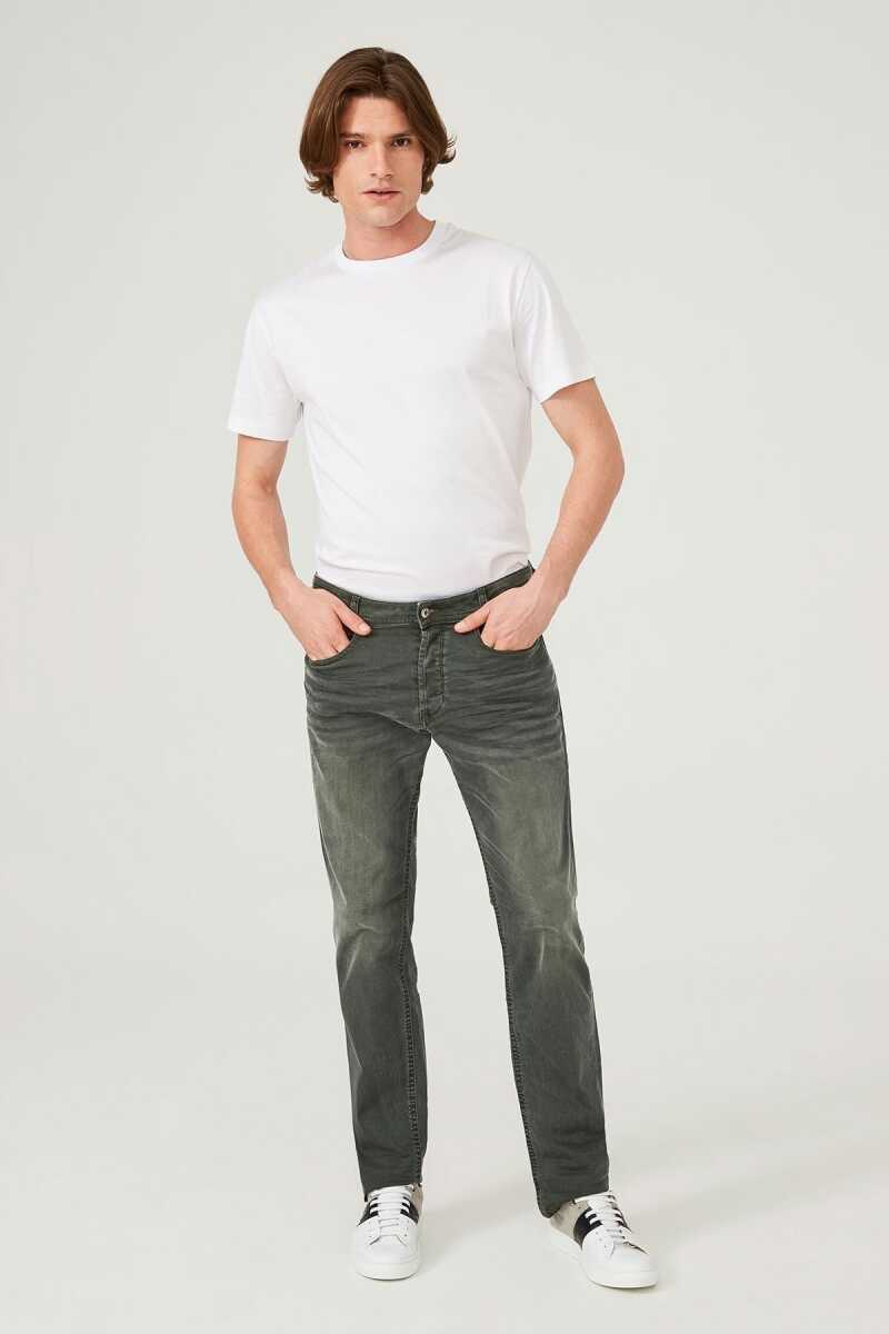 Diesel Erkek Normal Bel Normal Paça Jean Pantolon Pantolon & Jean DIESEL